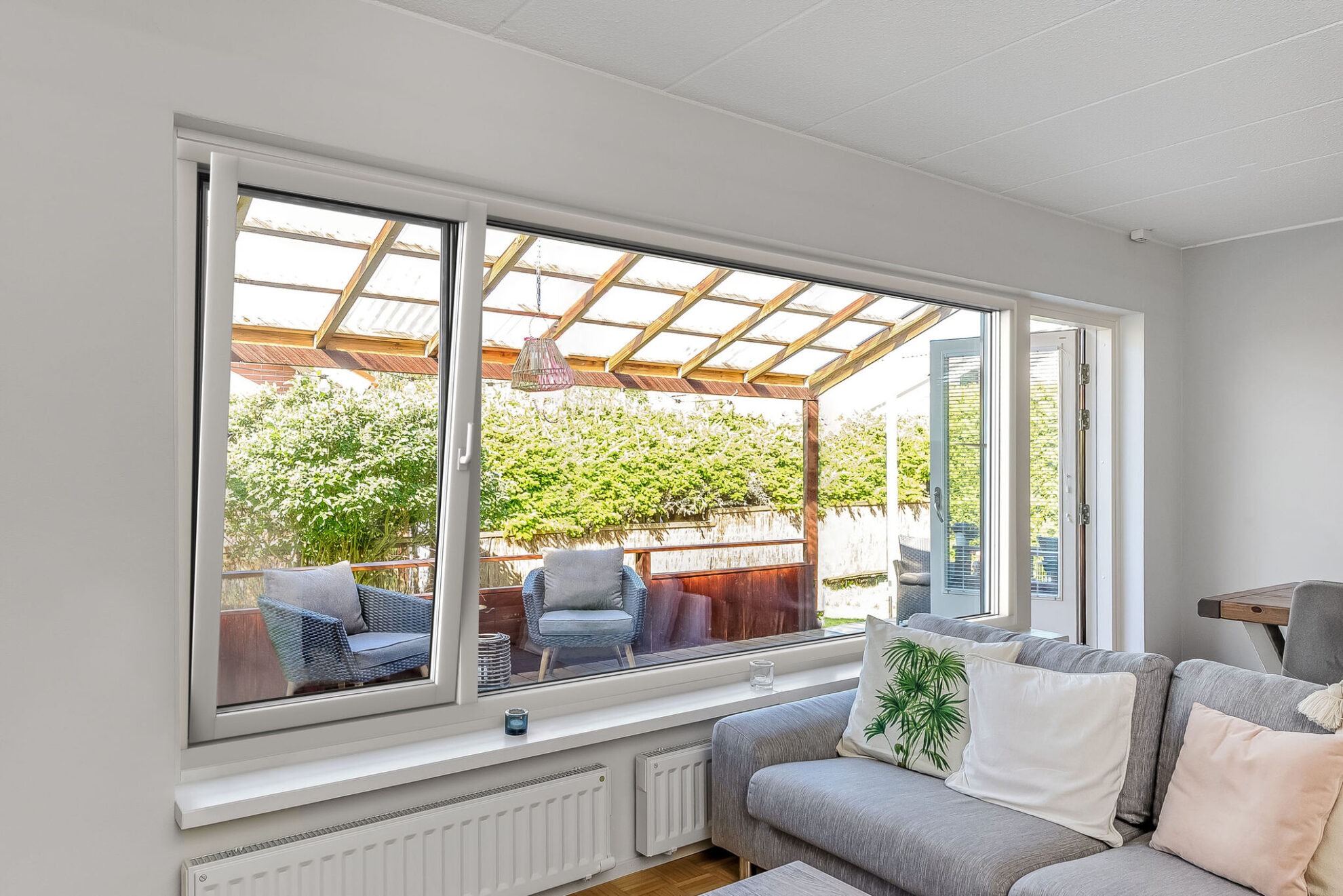 Tiivi ikkunat ja ovet - Lakka